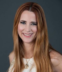 Clara Grace Walker – Idol Features