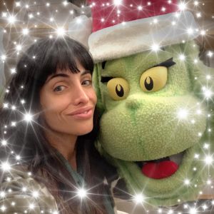 2020 Christmas Compilation – Idol Features